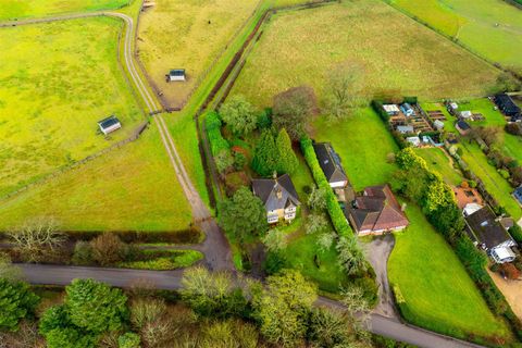Bucks Hill, Kings Langley WD4, 5 bed detached house for sale, £825,000 ...