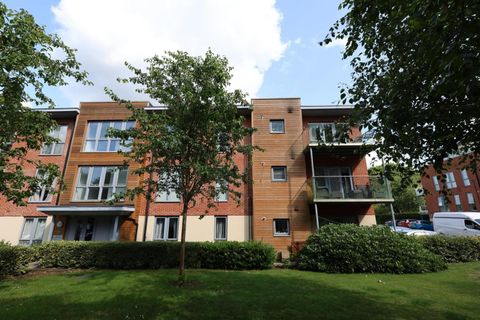 London Road, Sevenoaks TN13, 2 bed flat for sale, £399,950 - Zoopla