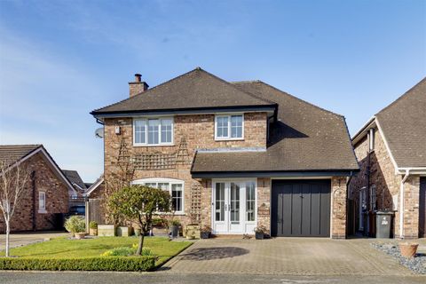 4 bed detached house for sale in Worsley Drive, Mossley, Congleton ...