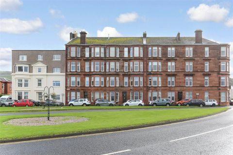 Bath Street, Largs, North Ayrshire KA30, 2 bed flat for sale, £180,000 ...