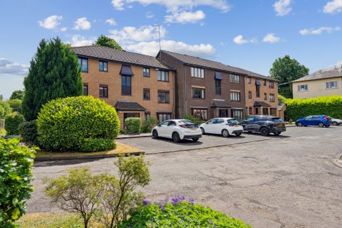 1 bed flat for sale in Burnfield Gardens, Flat 1/1 G46, £120,000 - Zoopla