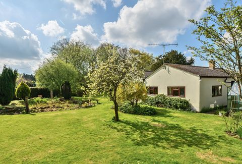 3 bed bungalow for sale in Whiteway, Stroud, Gloucestershire GL6, £ ...