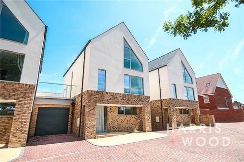 London Road, Copford, Colchester, Essex CO6, 4 bed link detached house ...