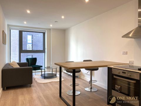 Exchange Point, Salford M3, 1 bed flat to rent, £1,250 pcm - Zoopla