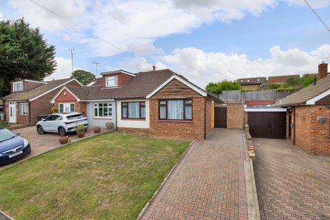 Northumberland Road, Istead Rise, Gravesend, Kent DA13, 3 bed bungalow ...