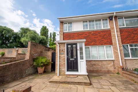 Wordsworth Road, Welling DA16, 3 bed end terrace house to rent, £1,950 ...