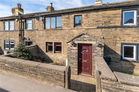 4 bed terraced house for sale in Haworth Road, Allerton, Bradford, West ...