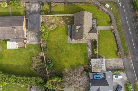 4 bed detached house for sale in Delph Lane, Aughton L39, £450,000 - Zoopla