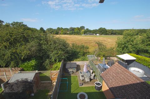 4 bed town house for sale in Norton Place, Ramsden Heath, Billericay ...
