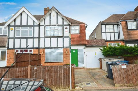 Tithe Farm Avenue, Harrow HA2, 4 bed semi-detached house for sale, £ ...