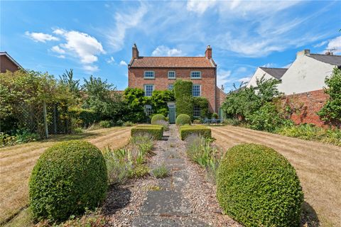 Ferry Lane, North Muskham, Newark, Nottinghamshire NG23, 5 bed detached ...