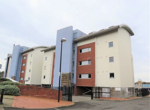 2 bed flat for sale in Pierhead View, Penarth CF64, £220,000 - Zoopla