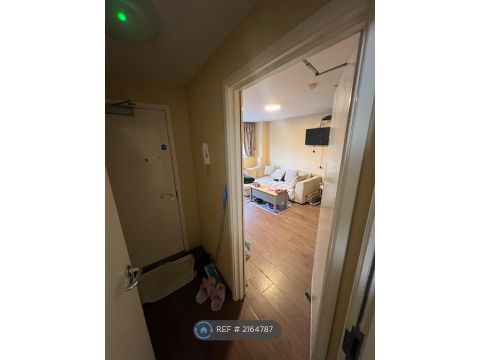 1 bed flat to rent in Daniel House, Liverpool L20, £650 pcm - Zoopla