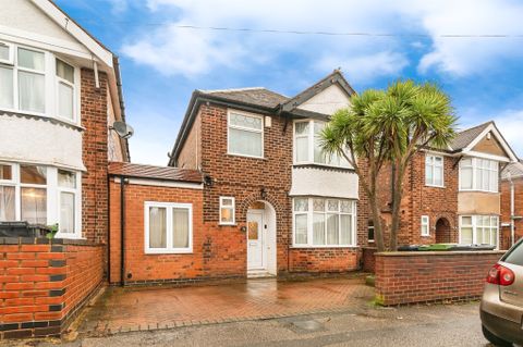 Cliff Road, Carlton, Nottingham NG4, 4 bed detached house for sale, £ ...