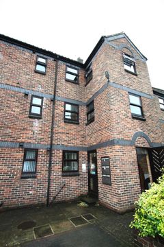 Grammar School Yard, Fish Street, Hull HU1, 2 bed flat to rent, £725 ...
