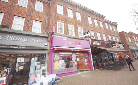 1 bed flat to rent in Bridge Street, Pinner HA5, £1,300 pcm - Zoopla