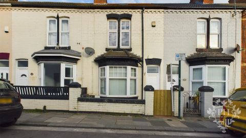 3 bed terraced house for sale in High Street West, Redcar TS10, £ ...