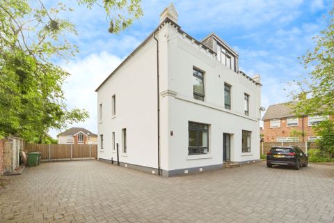 Wetherby Road, Leeds LS17, 7 bed detached house for sale, £1,000,000 ...