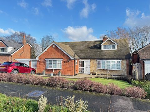 4 bed chalet for sale in Stoneleigh Close, Stoneleigh, Coventry CV8, £ ...