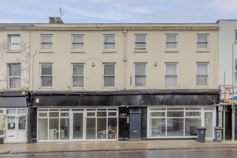 1 bed flat to rent in Liverpool Road, Stoke On Trent ST4, £650 pcm - Zoopla