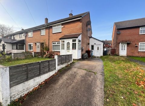 Kilburn Road, Radcliffe, Manchester M26, 2 bed semi-detached house for ...