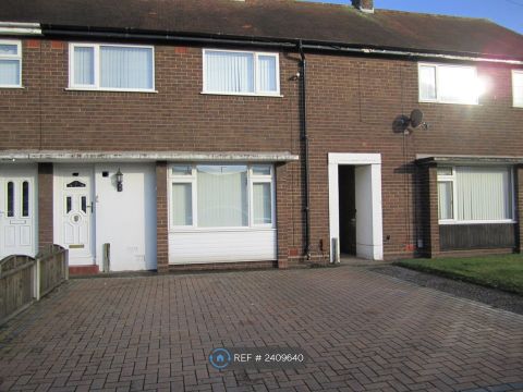 3 bed terraced house to rent in Laburnum Grove, Runcorn WA7, £875 pcm ...