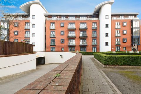 1 bed flat for sale in Union Road, Solihull B91, £170,000 - Zoopla