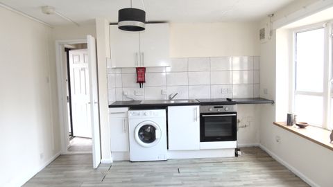 Cheapside, Luton LU1, Studio to rent, £650 pcm - Zoopla