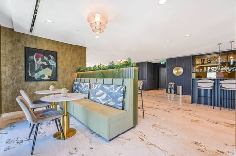 One Thames Quay, Canary Wharf, London E14, New home, 2 bed flat for ...