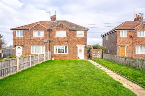 Highgate, Balne, North Yorkshire DN14, 3 bed semi-detached house for ...