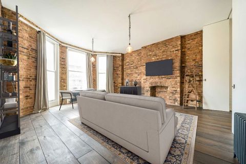 Powis Square, Notting Hill W11, 1 bed flat for sale, £649,950 - Zoopla