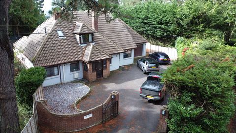 Corfe Lodge Road, Broadstone BH18, 5 bed detached house for sale, £ ...