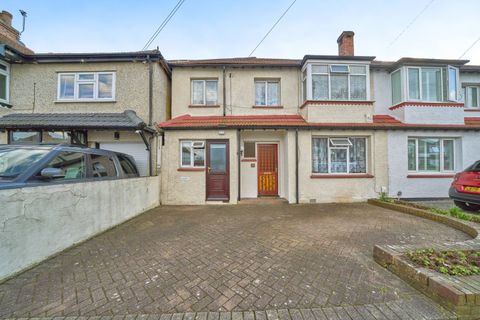 5 bed semi-detached house for sale in Surrey Grove, Sutton SM1, £ ...