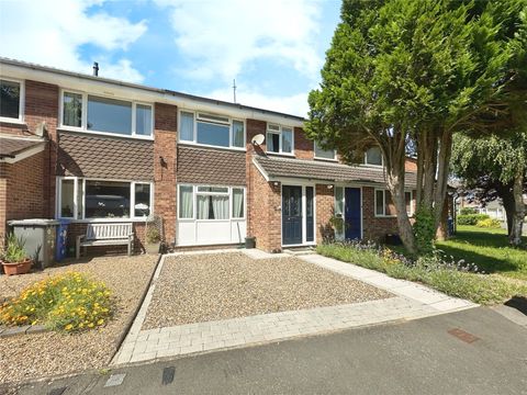 3 bed terraced house for sale in Maple Close, Maidenhead, Berkshire SL6 ...