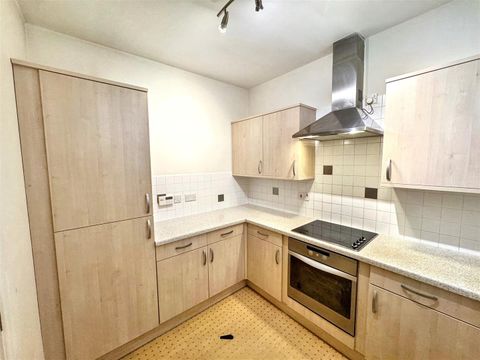 Woodlands Corner, Lilford Road, Blackburn BB1, 2 bed flat for sale, £ ...