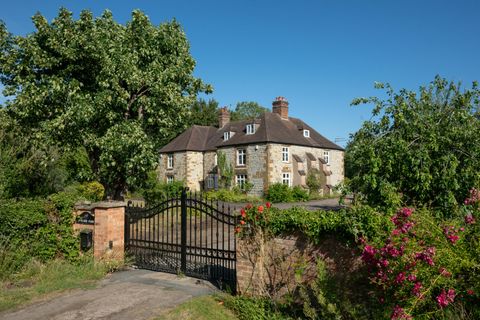 Church Lane, Gaydon, Warwick, Warwickshire CV35, 6 bed farmhouse for ...