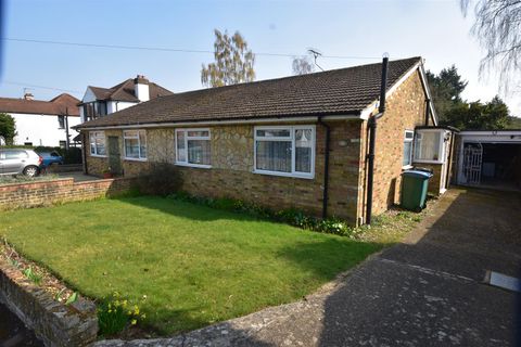 Sheepcot Drive, Watford WD25, 2 bed semi-detached bungalow for sale, £ ...