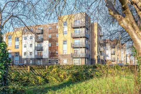 2 Bed Flat For Sale In Talavera Close Bristol BS2 260 000 Zoopla