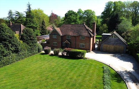 6 bed detached house for sale in Shepherds Lane, Hurley, Maidenhead ...