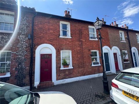 High Street, Farnborough Village, Kent BR6, 2 bed terraced house for ...