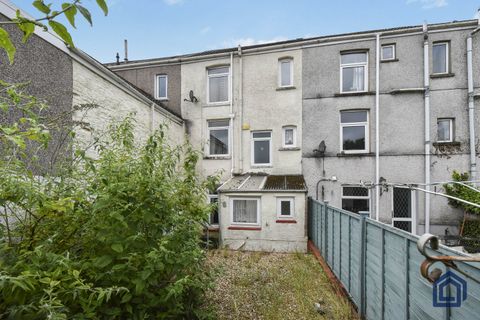 22, Upper Street, Maesteg CF34, 5 bed town house for sale, £39,000 - Zoopla