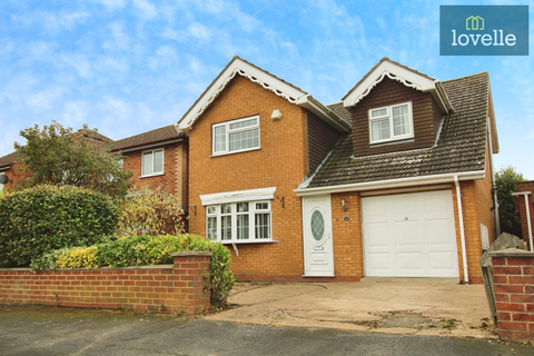 4 bed detached house for sale in Southfield Road, Holton-Le-Clay DN36 ...