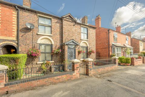 James Street, Kinver, Stourbridge DY7, 4 bed semi-detached house for ...