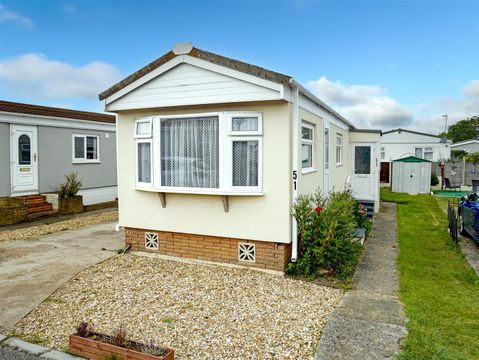 Arundel Drive, Thornlea Park, Wick BN17, 2 bed mobile/park home for ...