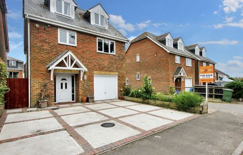 St Marys Bay, Romney Marsh TN29, 5 bed detached house for sale, £ ...