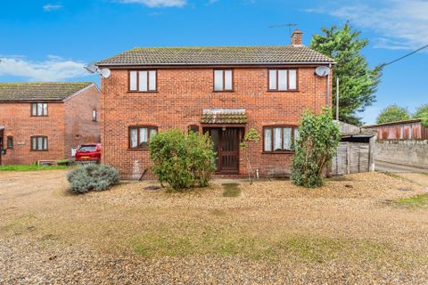 Cassino Court, London Road, Brandon IP27, 4 bed detached house for sale ...