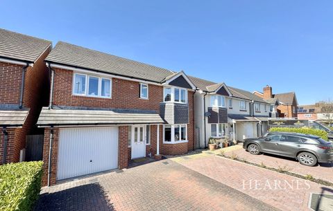 4 bed detached house for sale in Diamond Place, Muscliff, Bournemouth ...
