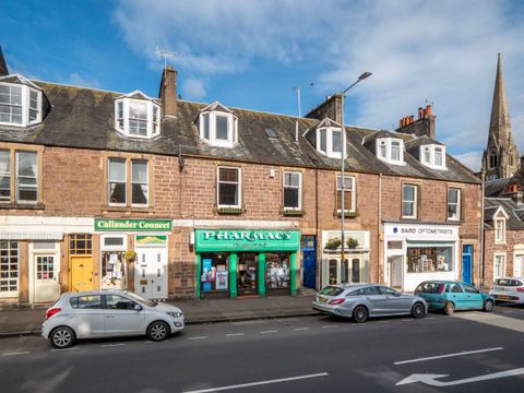 2 bed flat for sale in Main Street, Callander FK17, £105,000 - Zoopla