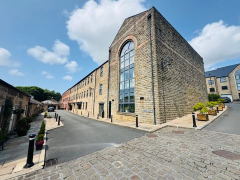 Kiers Court, Arcon Village, Horwich, Bolton BL6, 2 bed flat for sale, £ ...
