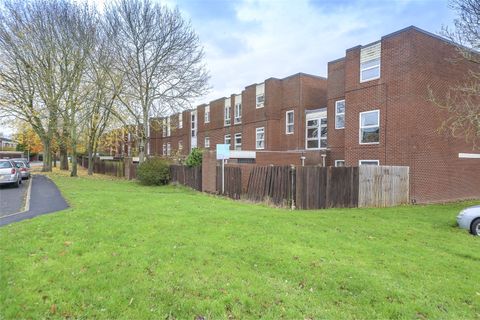 1 bed flat for sale in Beaconsfield, Brookside, Telford, Shropshire TF3 ...